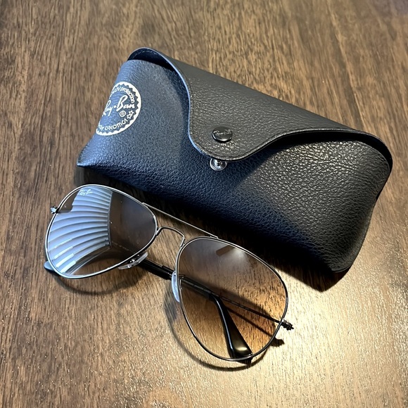 Ray-Ban | Accessories | Ray Ban Classic Aviators Grey Metal | Poshmark